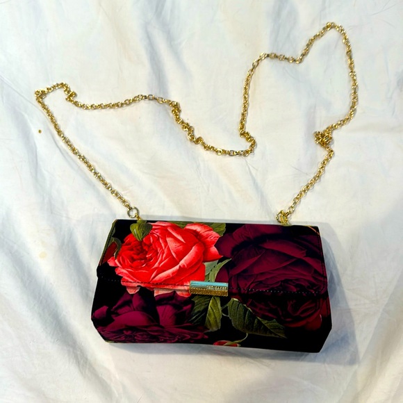 Ted Baker | Bags | Ted Baker Black Red And Rose Clutch Purse With Chain ...